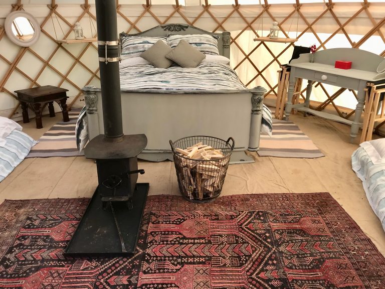 Yurt Sleepover Parties UK – Roundhouse Yurts